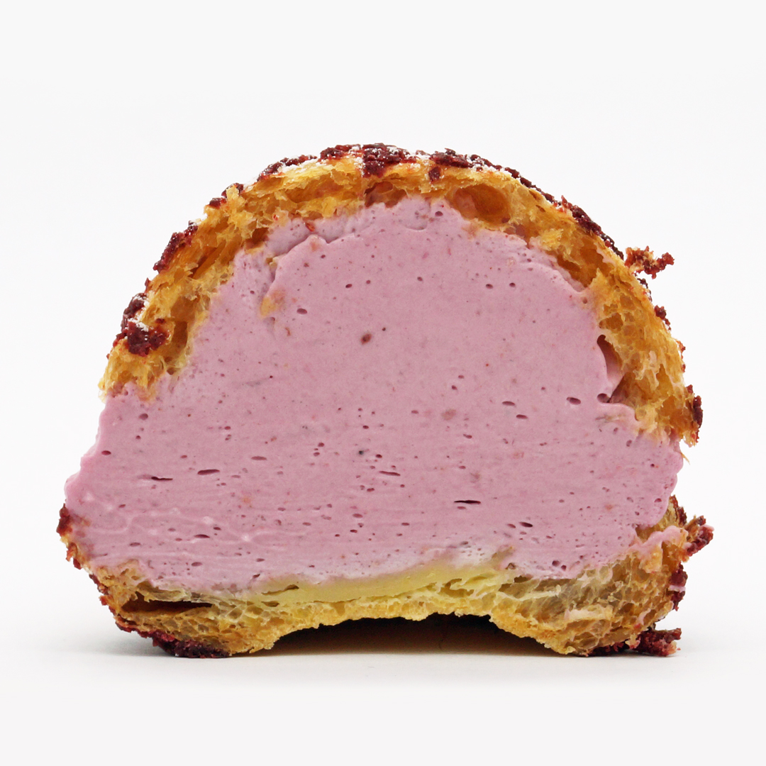 Chou aux Fruits Rouges par Broken Biscuits - LE TRIBUNAL DES GÂTEAUX